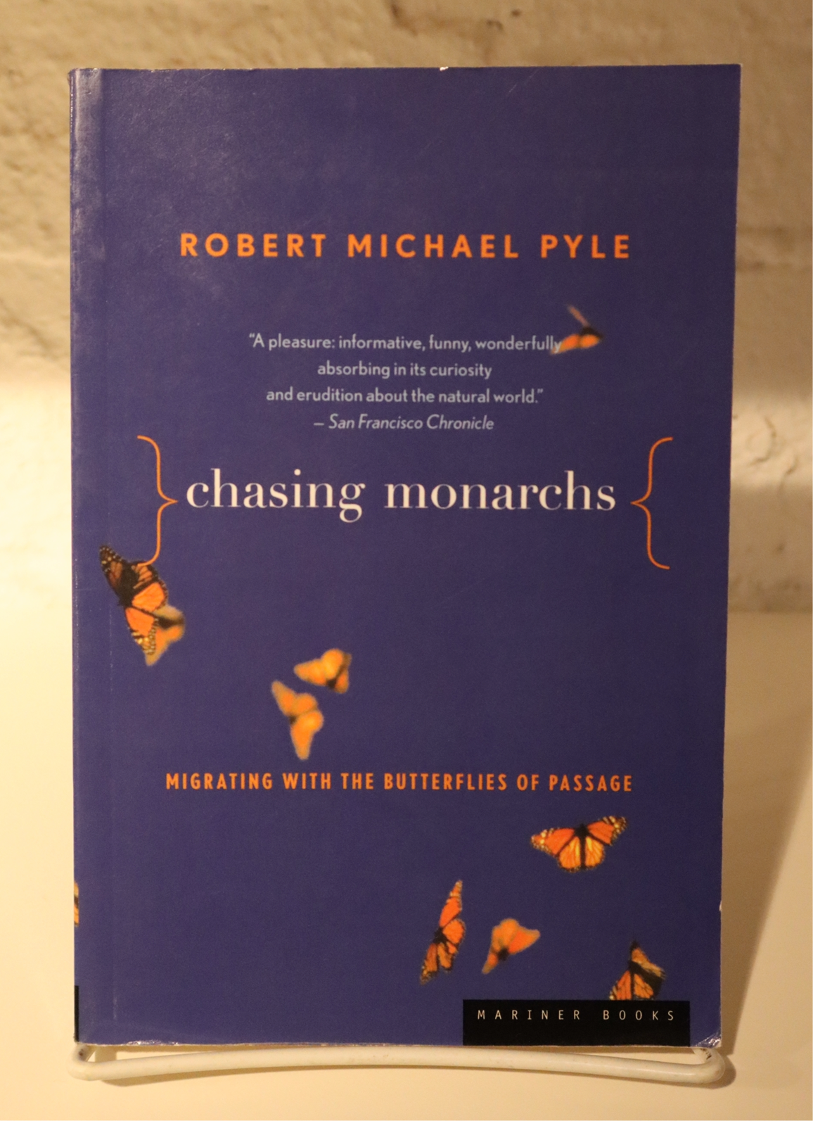 Chasing Monarchs: Migrating with the Butterflies of Passage | Native Books